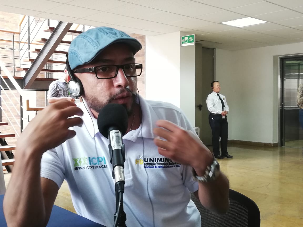 Entrevista con Víctor Rojas: ¿Por qué es mejor hablar de niños ...