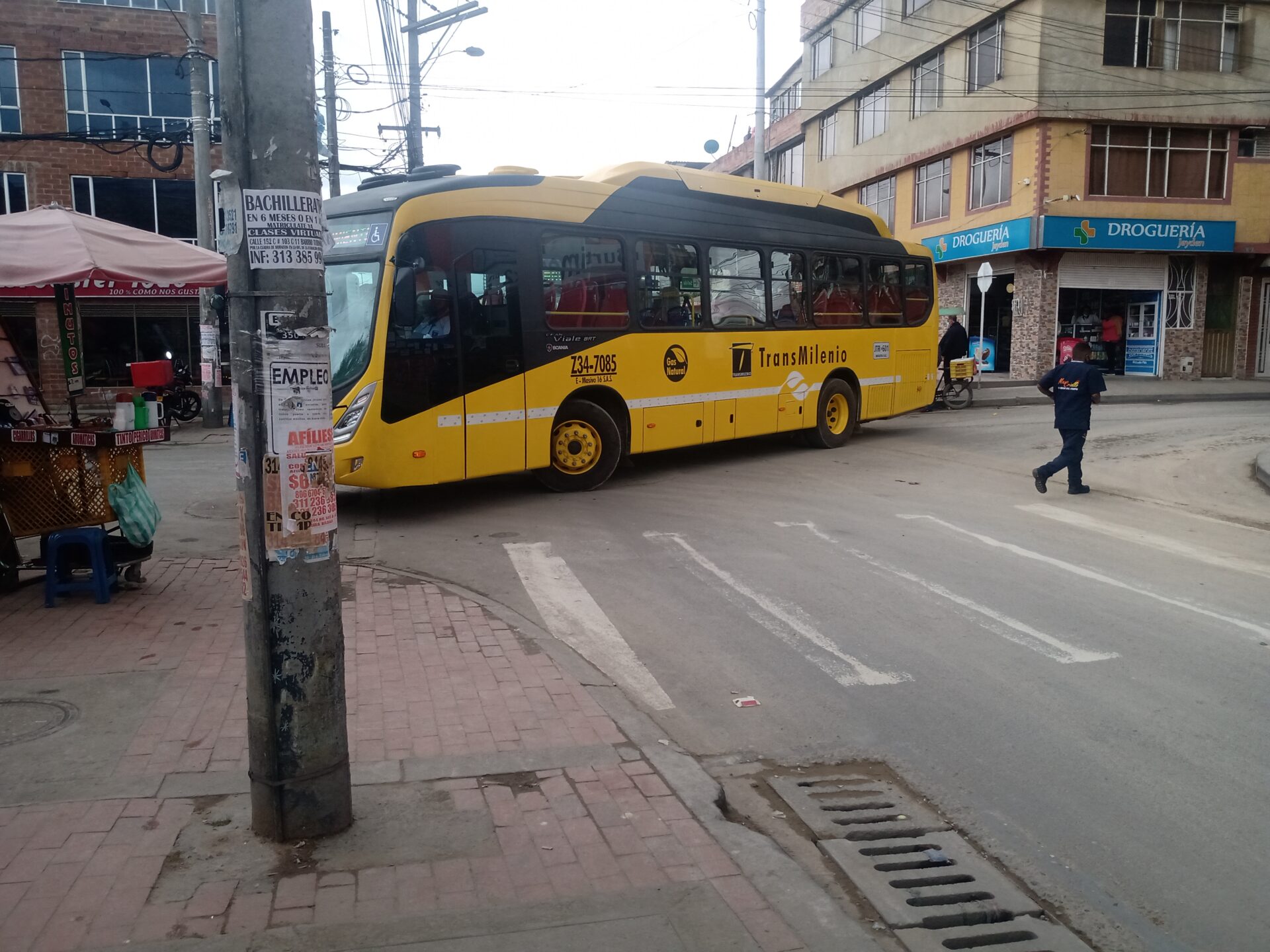 462 nuevos buses de Transmilenio en Suba, una pesadilla amarilla