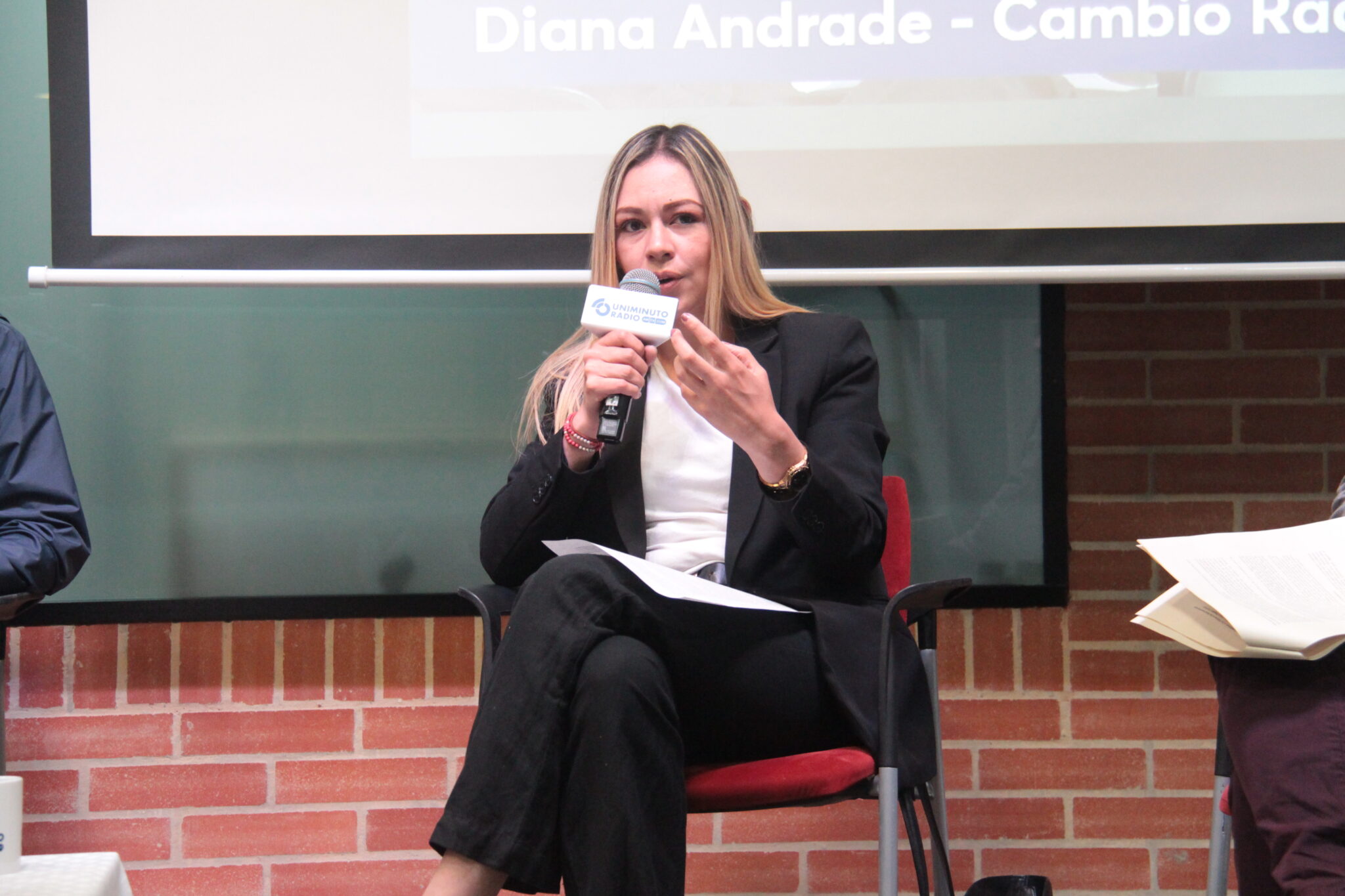 Diana Andrade: “Uribista pero no uribestia”